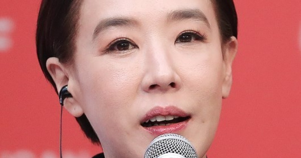 강수연 측 뇌출혈 병원 치료 중 경과 지켜보고 수술 결정