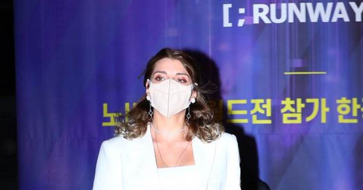 [포토] 'WBFF KOREA' 쇼케이스 런웨이 무대에 선 케이트