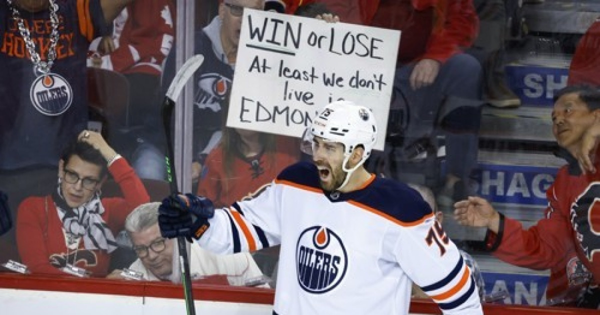 Oilers Flames Hockey
