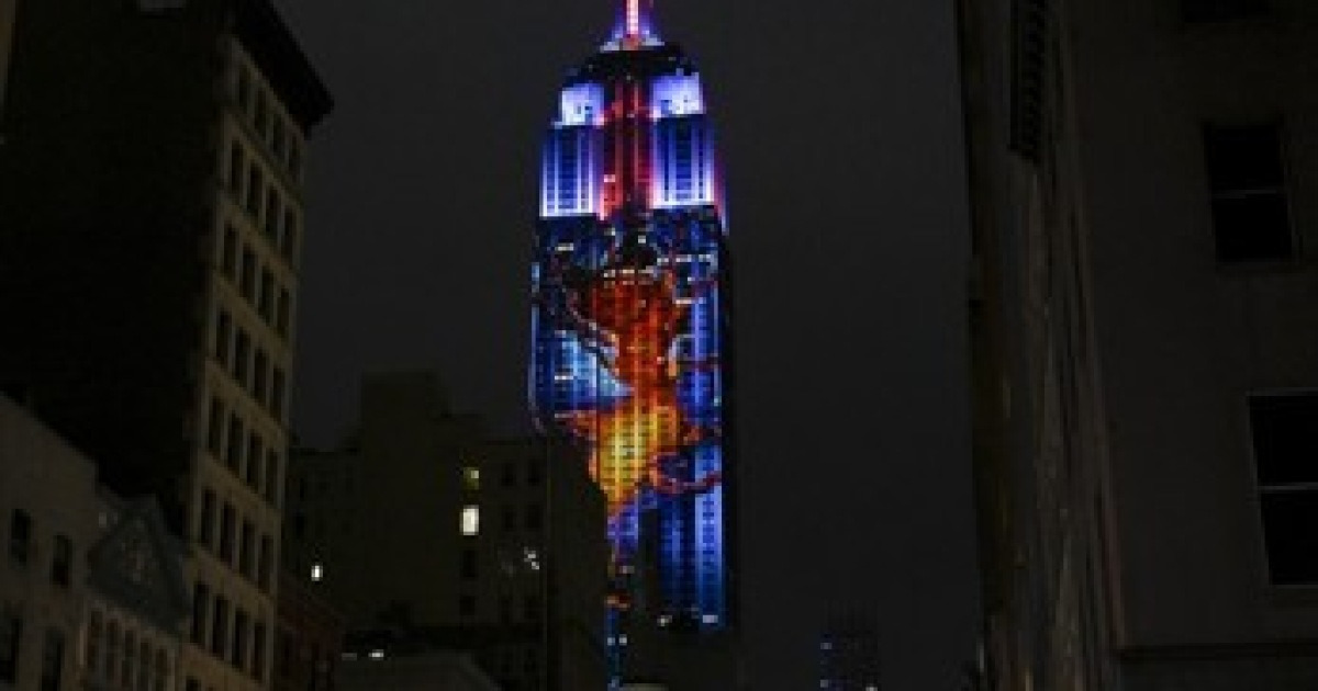 "Stranger Things" Rift Appears on Empire State Building