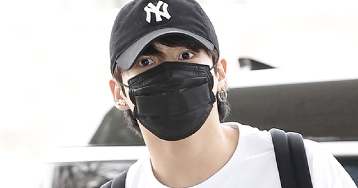 방탄소년단 정국 마스크 뚫고 나오는 잘생김