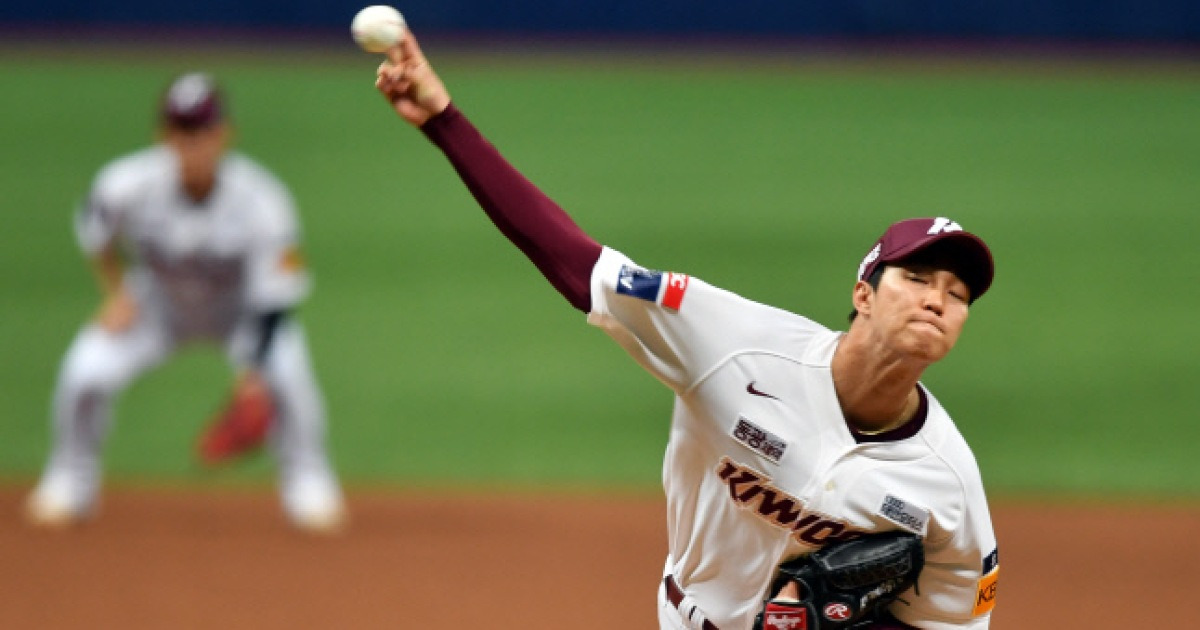 '100구 넘었는데 156km' KBO 유일무이 투수 안우진, 역대 최다 K 보인다