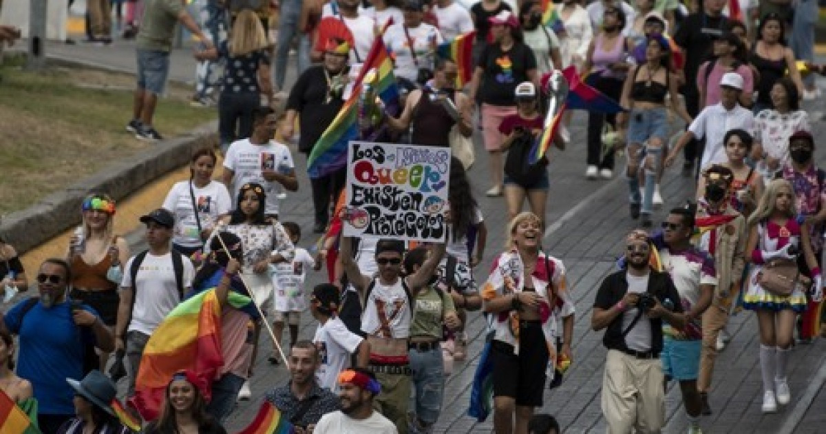 MEXICO LGBTQ MARCH
