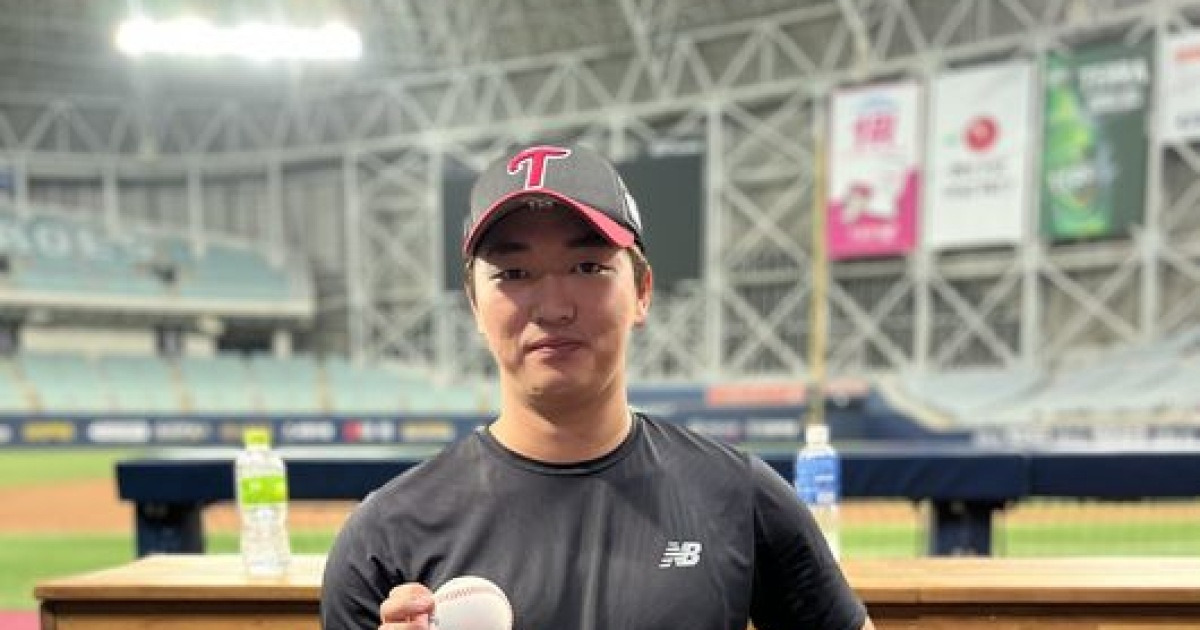 '158km' 24세 마무리, 김용수와 봉중근 사이..LG 역사 어디쯤 위치할까