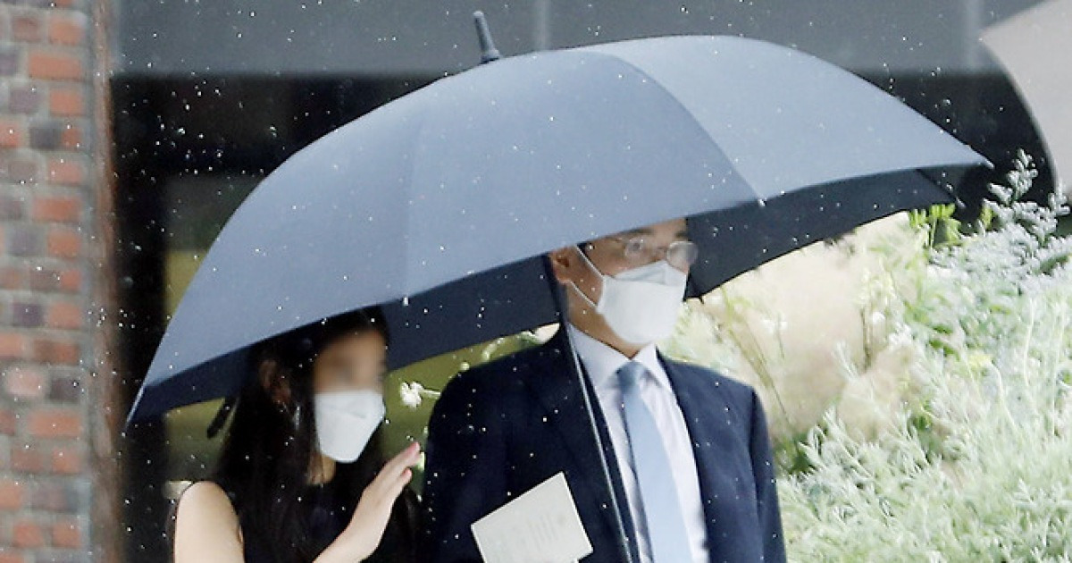 정의선 회장 장녀 결혼식 참석한 이재용 부회장