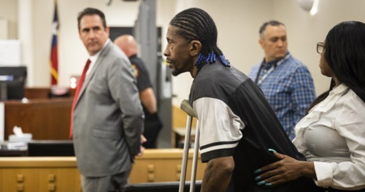 Undercover Officer Shot Texas