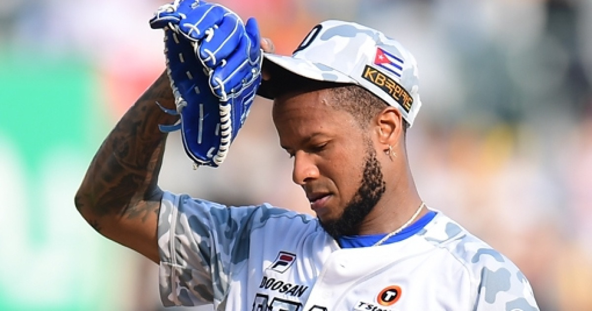 잘 가 MVP..두산, 미란다 대신 152km 강속구 투수 와델 영입