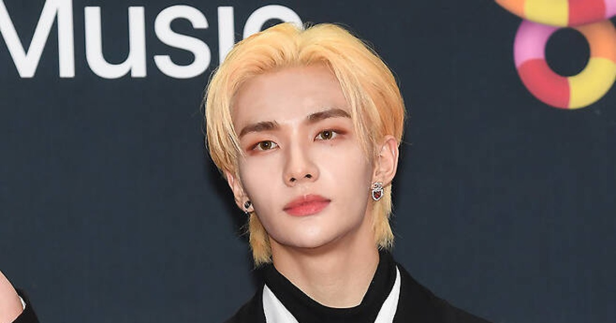스트레이 키즈 측 현진 오른손 가벼운 부상 컨디션 회복 노력[공식]