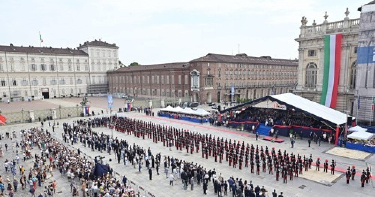 ITALY 200TH ANNIVERSARY CARABINIERI TRAINING SCHOOL