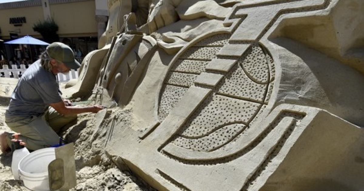 Citadel Outlets Unveils North America's Largest Sand Sculpture "Los ...