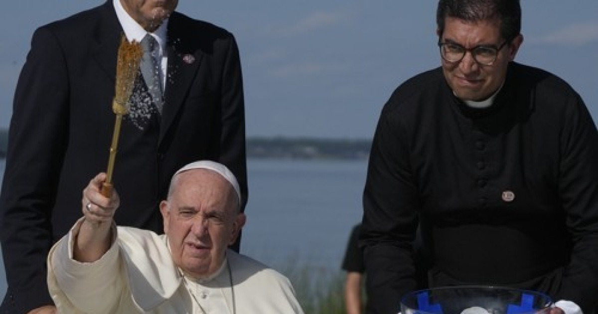 Canada Pope Photo Gallery