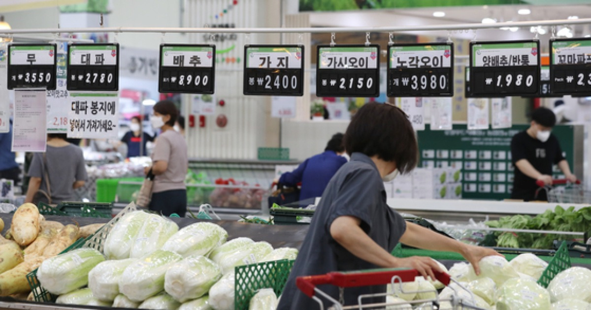 Korean inflation at a 24-year high in July as most prices rise
