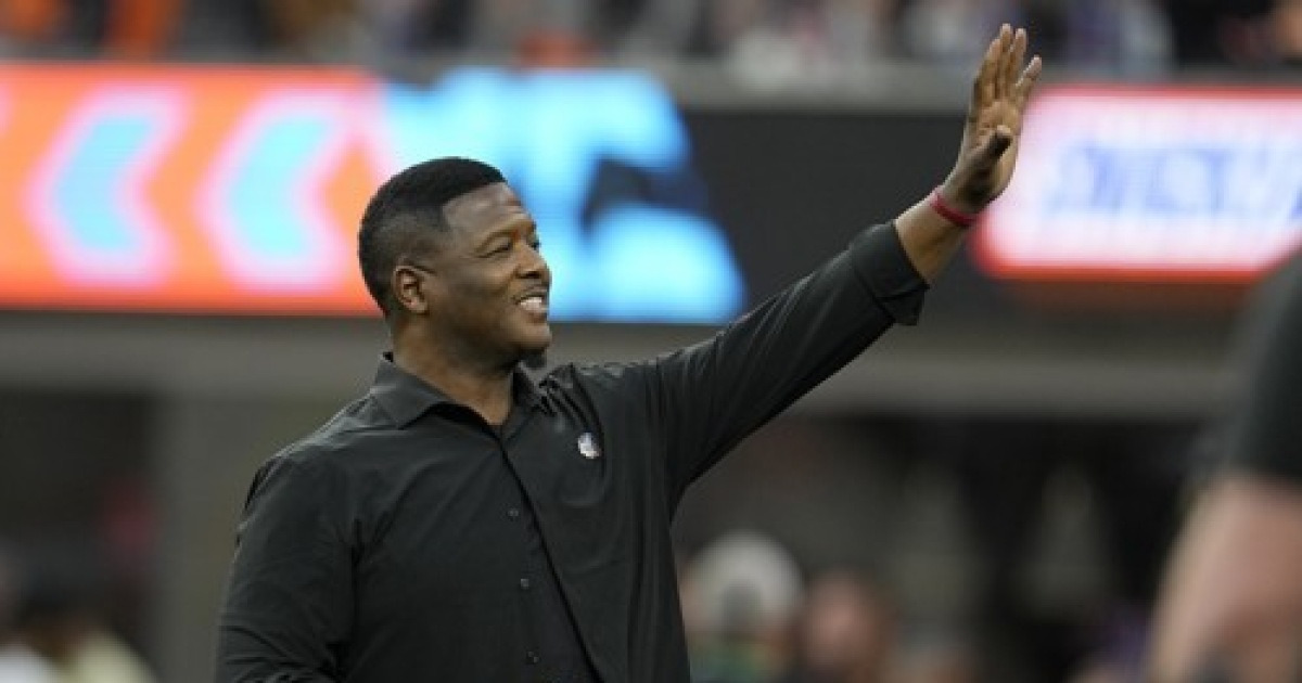 Hall of Fame LeRoy Butler Football