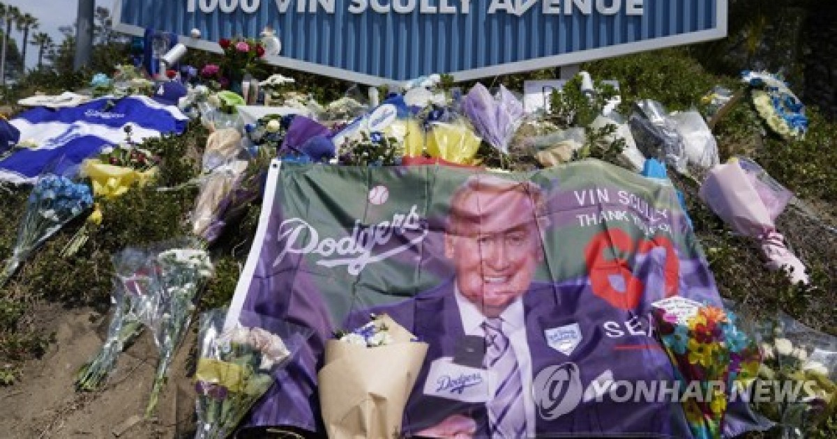 Obit Mourning Scully Dodgers Baseball