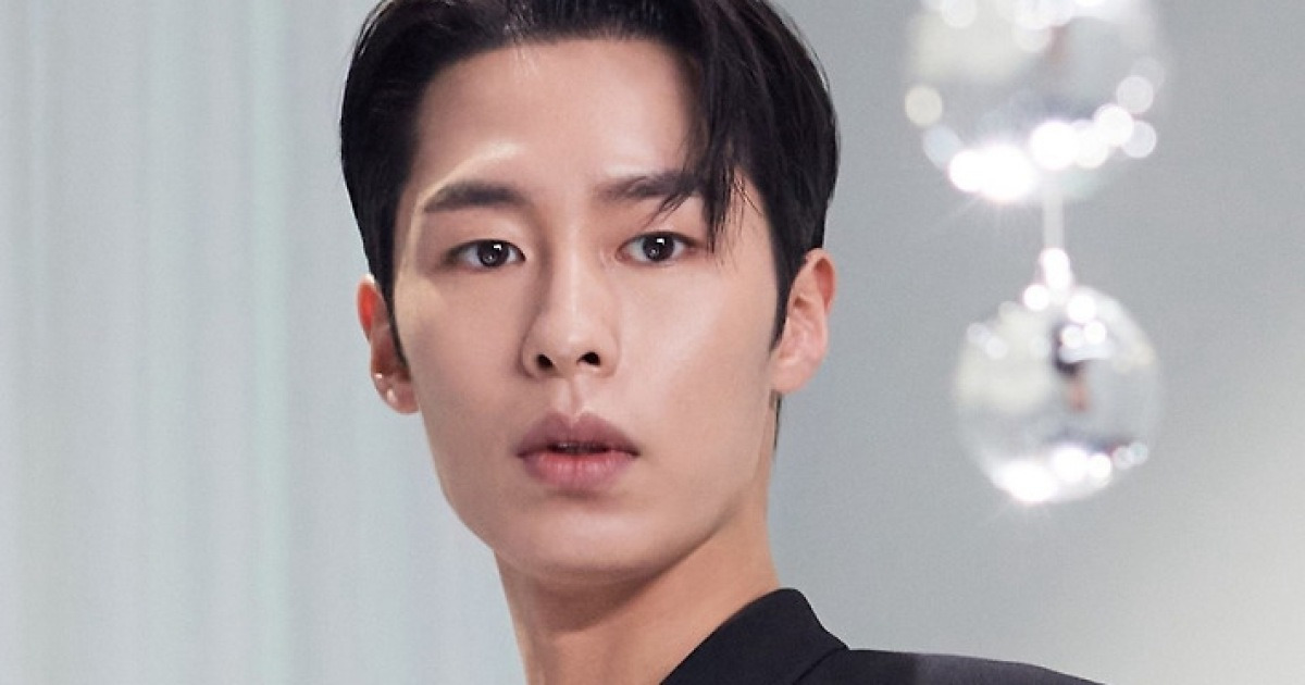 [현장포토] 눈빛으로 올킬 이재욱 시크한 상남자