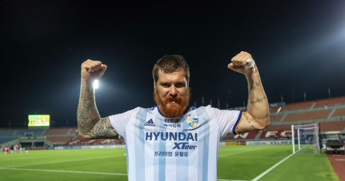 '멀티골' 아담, K리그1 24R MVP 선정