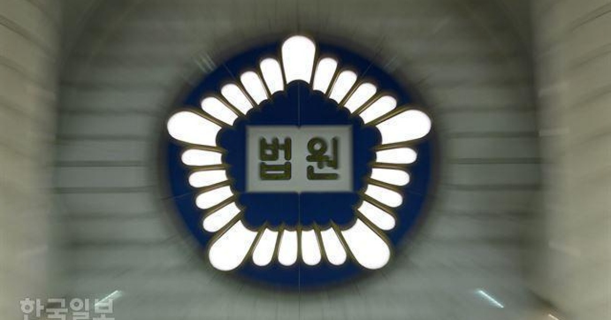난 촉법소년이니까 때려봐 편의점주 폭행 중학생 구속
