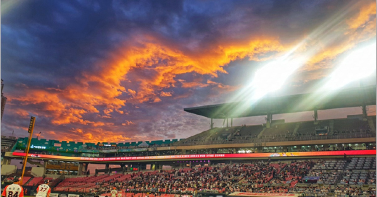 [MD포토] SSG-KT '노을에 불타는 야구장'