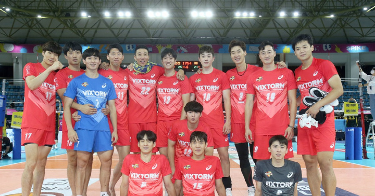 한국전력·우리카드, KOVO컵 준결승 진출(종합)