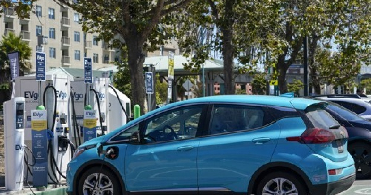 California Electric Vehicles