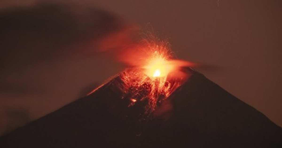 ECUADOR VOLCANO