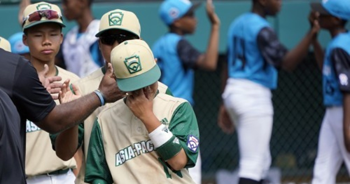 LLWS Taiwan Curacao Baseball