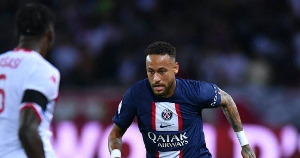 [리그앙 리뷰] '네이마르 PK 동점골' PSG, 모나코와 1-1 무..1위 유지