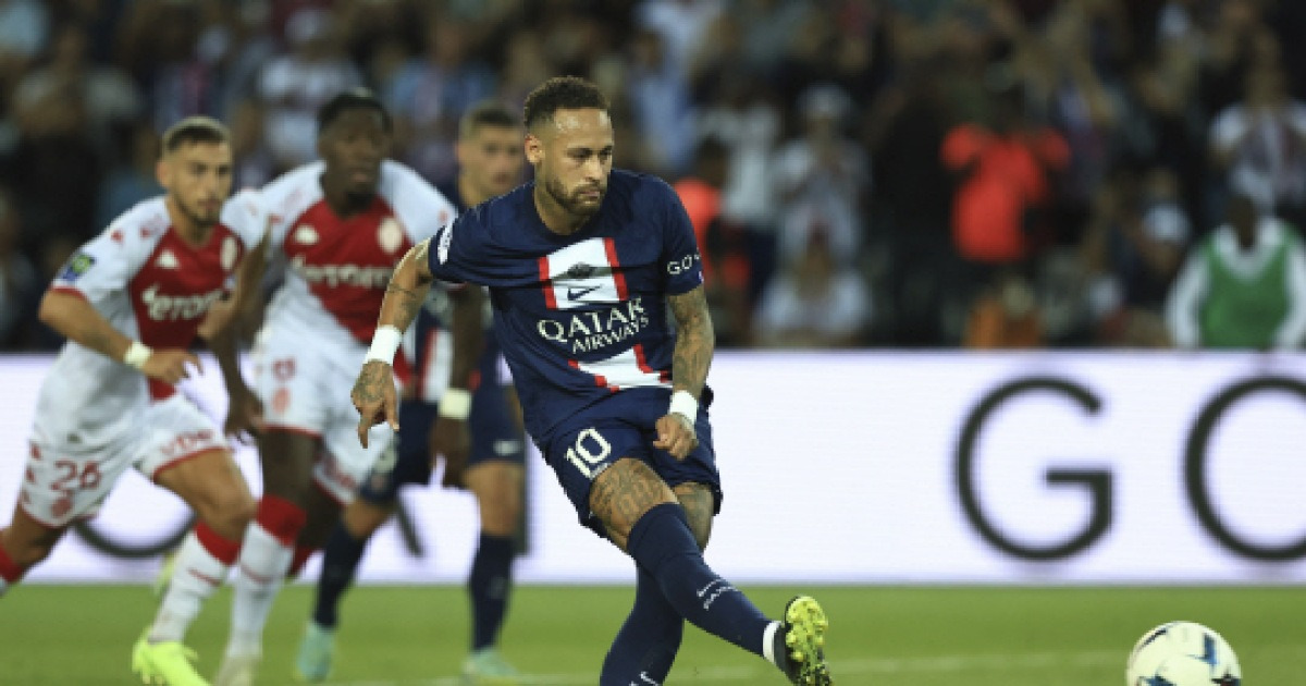 네이마르 PK 동점골.. PSG, 골대만 3차례 강타