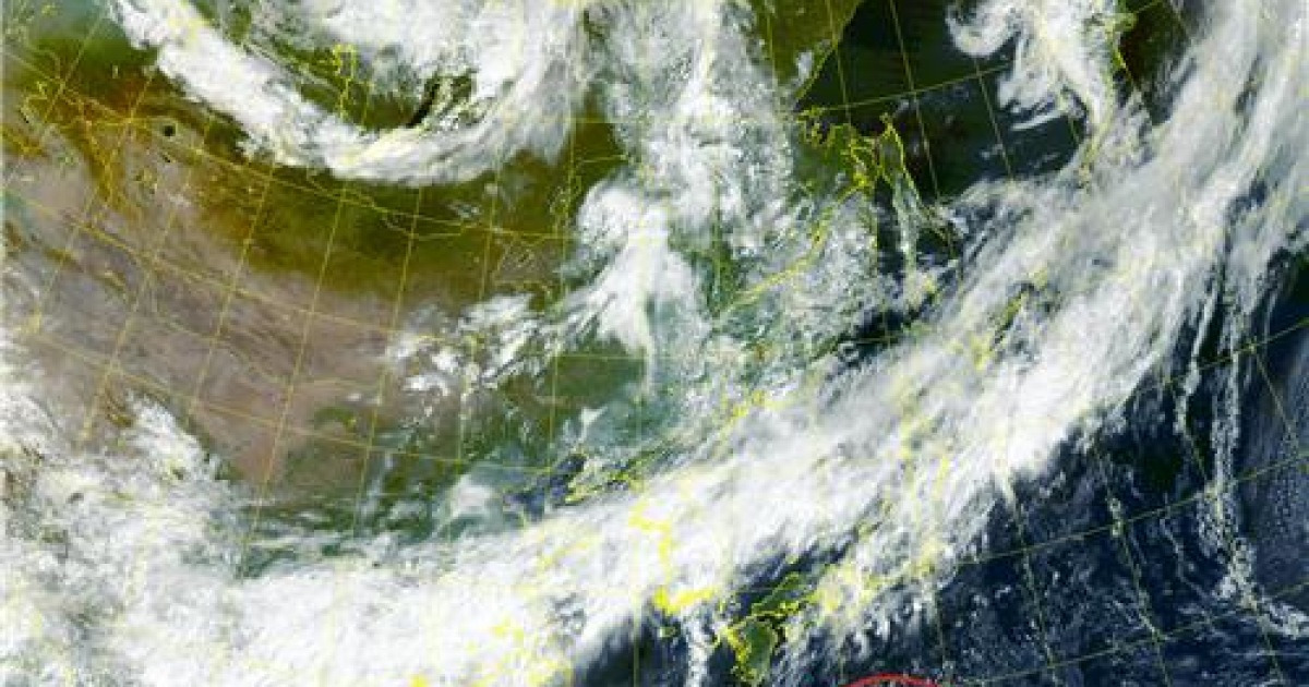 Typhoon Hinnamnor on its way