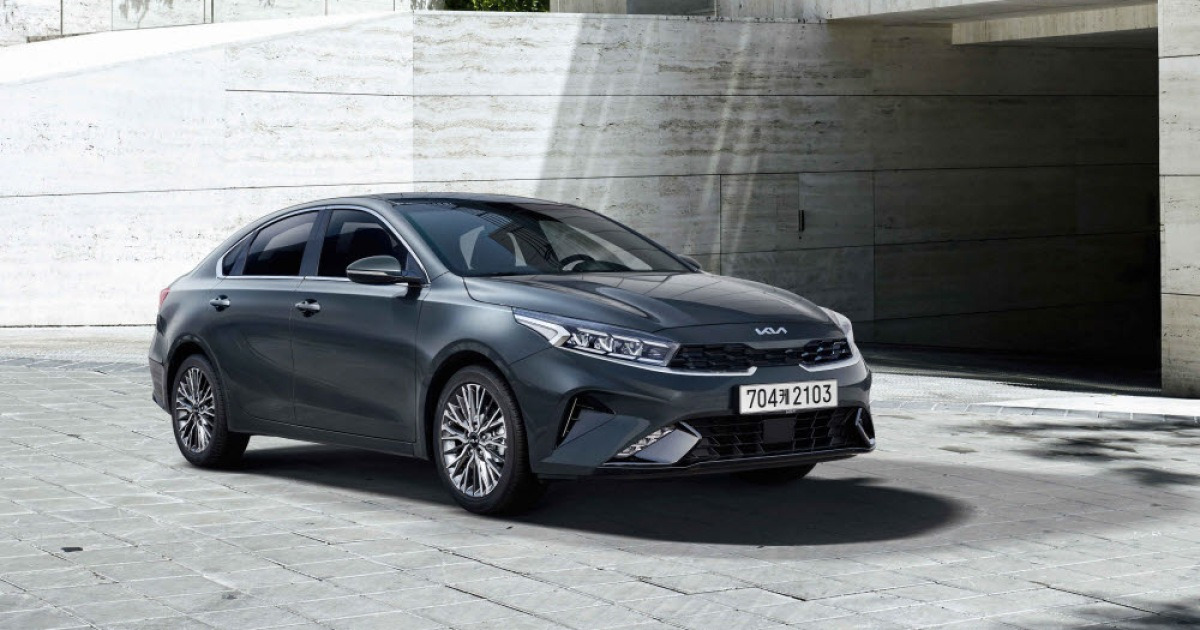 기아, 더 2023 K3 출시.."상품성 높이고 1752만원부터"