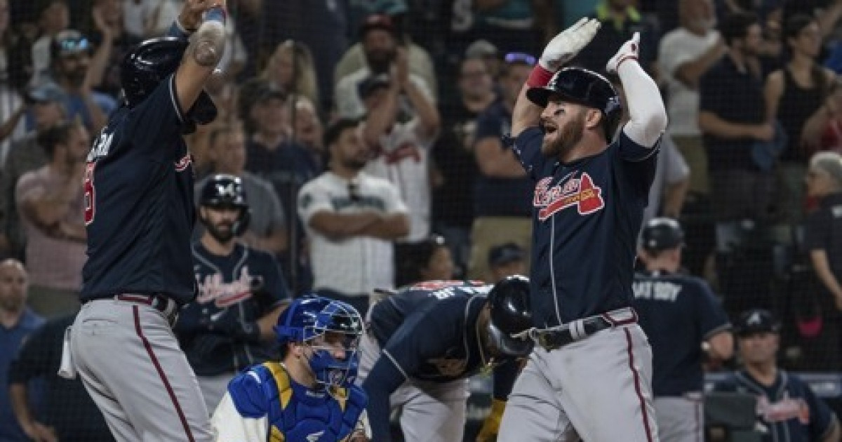 Braves Mariners Baseball