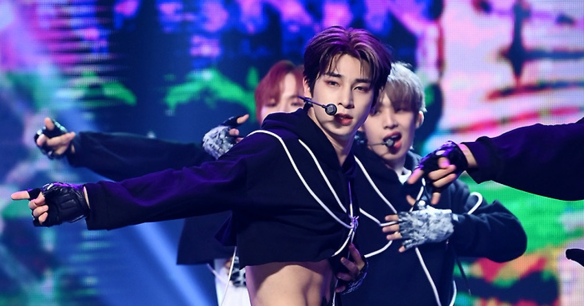 BAE173 한결 '선명한 복근'[엑's HD포토]