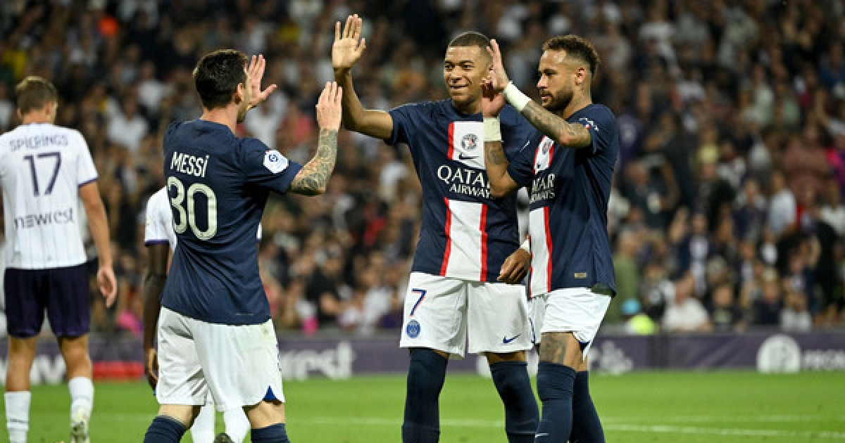 메시·네이마르·음바페, 득점포 동시 가동..UCL 무대에선 처음