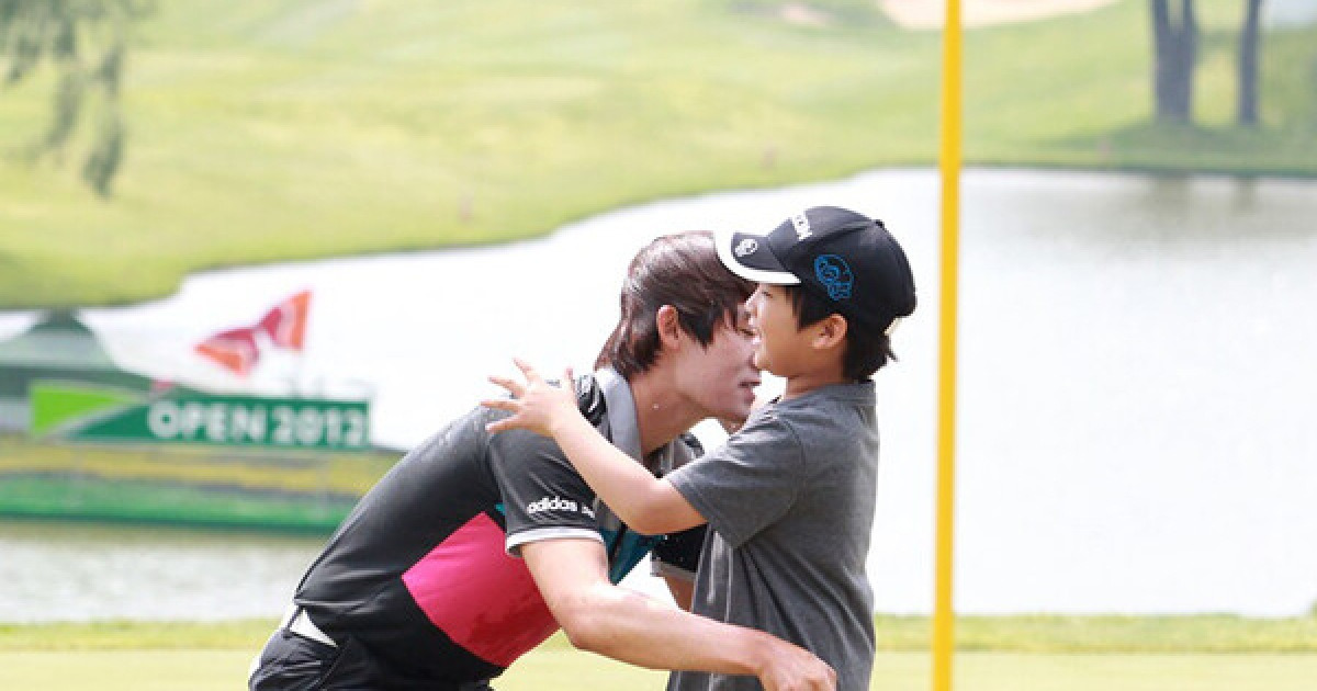 32세 김비오, 18세 동생 김다니엘과 동반 출전 [KPGA 비즈플레이 전자신문오픈]