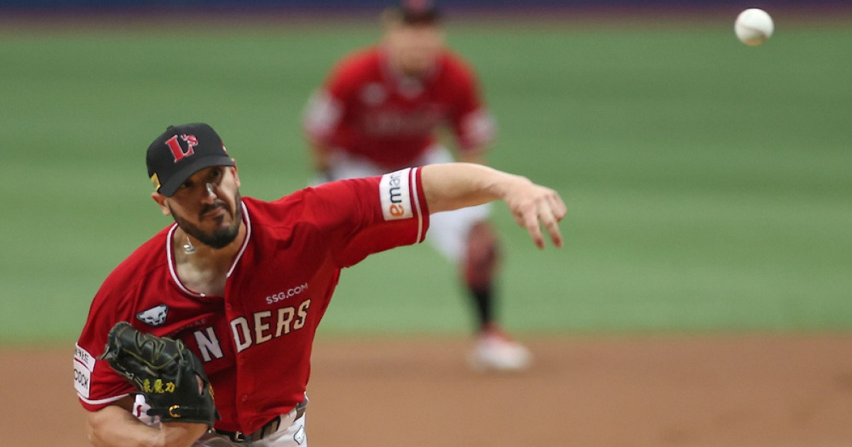 '1위 안내준다' 모리만도 역투..SSG 80승 선착