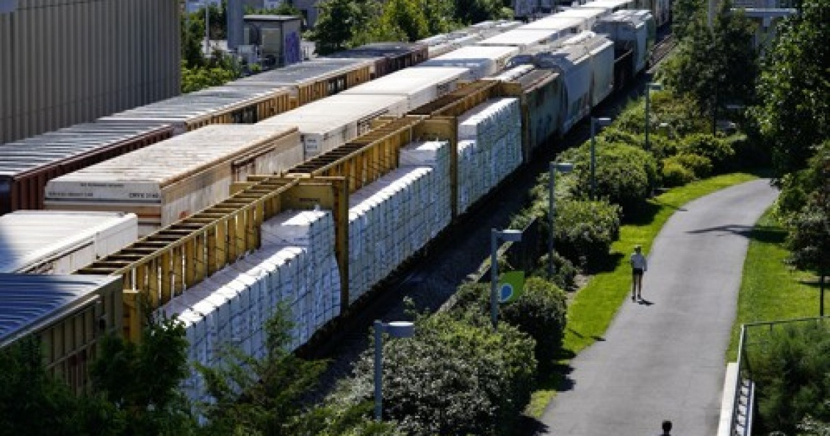 Railroad Contract Talks