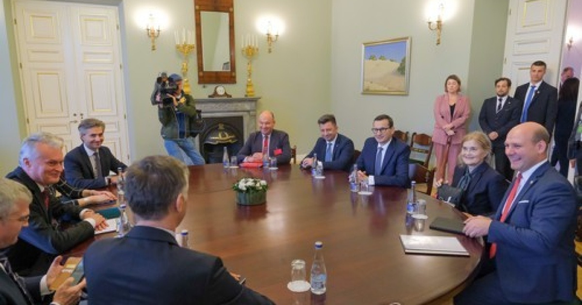 LITHUANIA POLAND DIPLOMACY