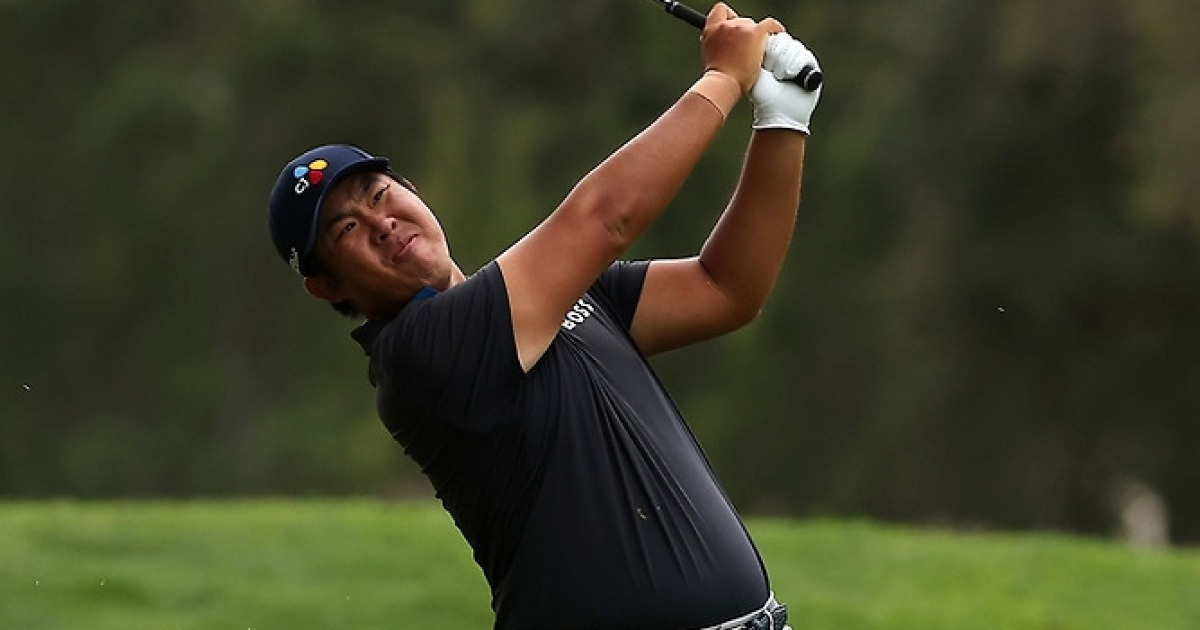 안병훈 PGA투어 첫 우승 희망.. 시즌 개막전 3R 2타차 4위 "하루 더 남았고, 감도 좋다" 자신감