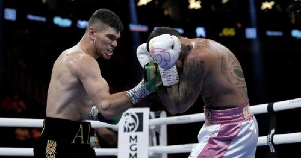 Akhmedov Rosado Boxing