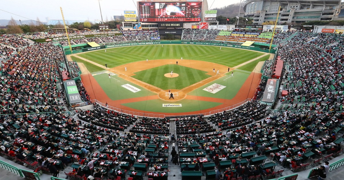 '미리보는 KS' 인천 LG-SSG전, 2만3000석 전석 매진