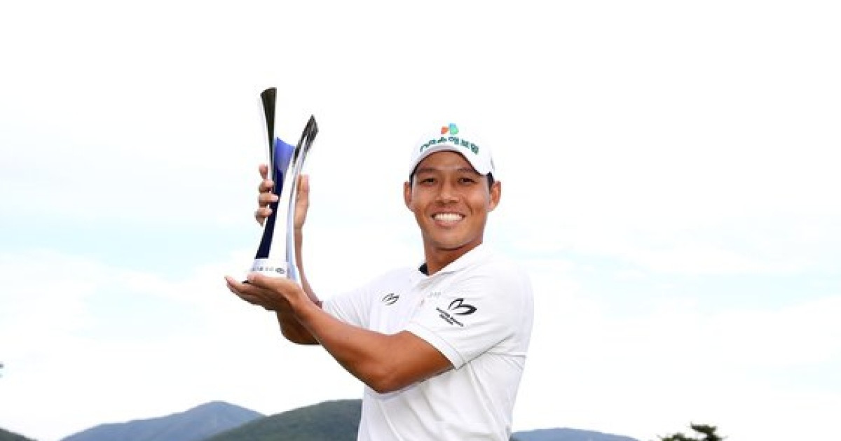 문도엽, 연장전서 1.5m 버디 퍼트..KPGA 통산 3승