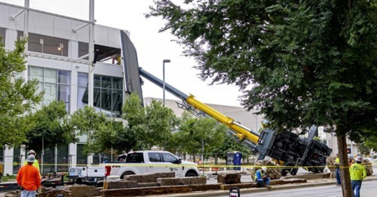 Oklahoma City Crane Topples