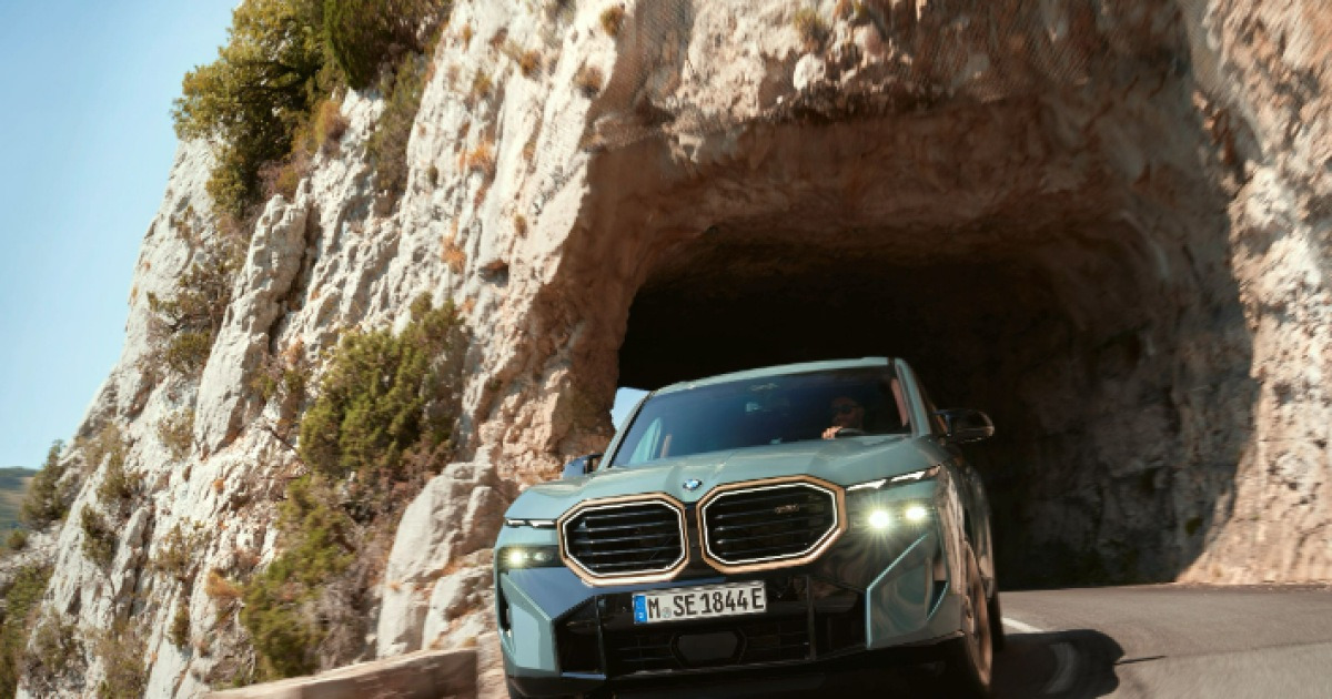 BMW, M 전용 고성능 SAV '뉴 XM' 첫 공개..내년 봄 국내 출시