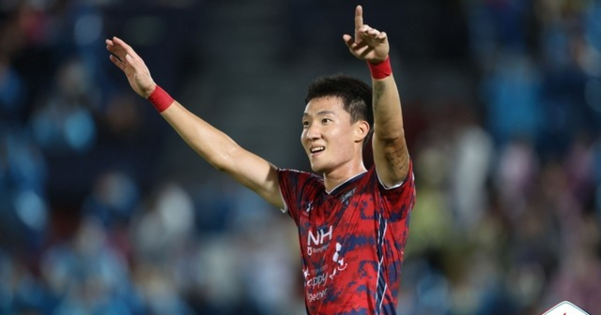 [b11 현장] 김천 승부수 김경민, 수원 FC GK 박배종의 거미망 끝내 꿰뚫었다