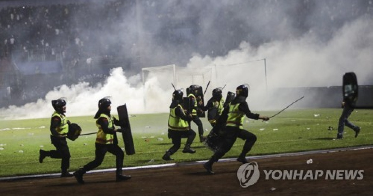 INDONESIA SOCCER RIOT
