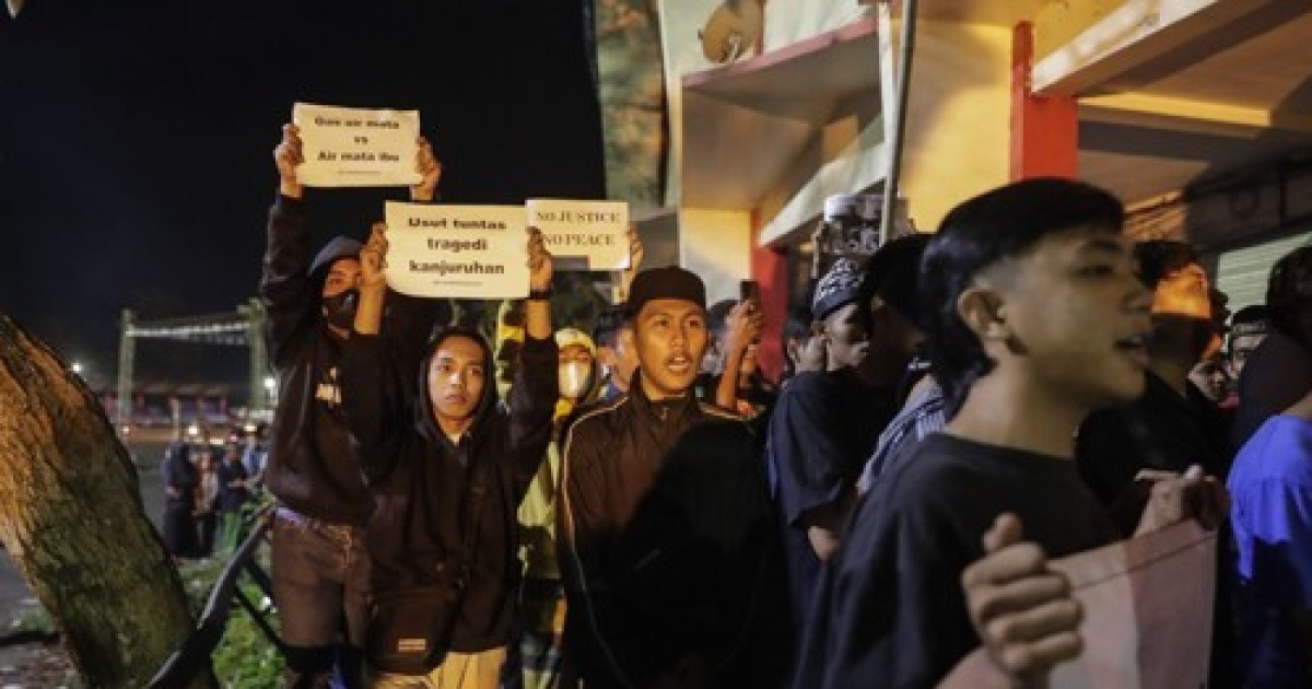 epaselect INDONESIA SOCCER RIOT AFTERMATH