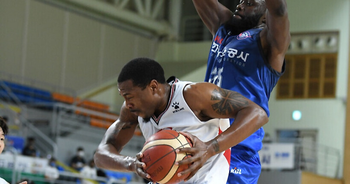 [KBL컵] '-7점 극복' 현대모비스, 가스공사 꺾고 4강 진출