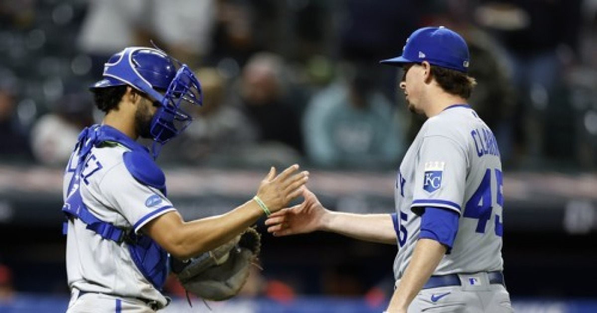 Royals Guardians Baseball