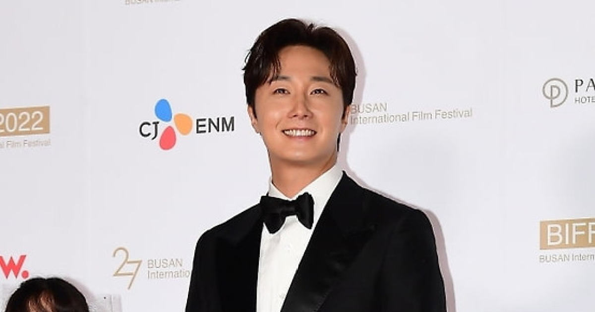 [TEN 포토] 정일우 '언제봐도 귀여운 미소'(27th BIFF)