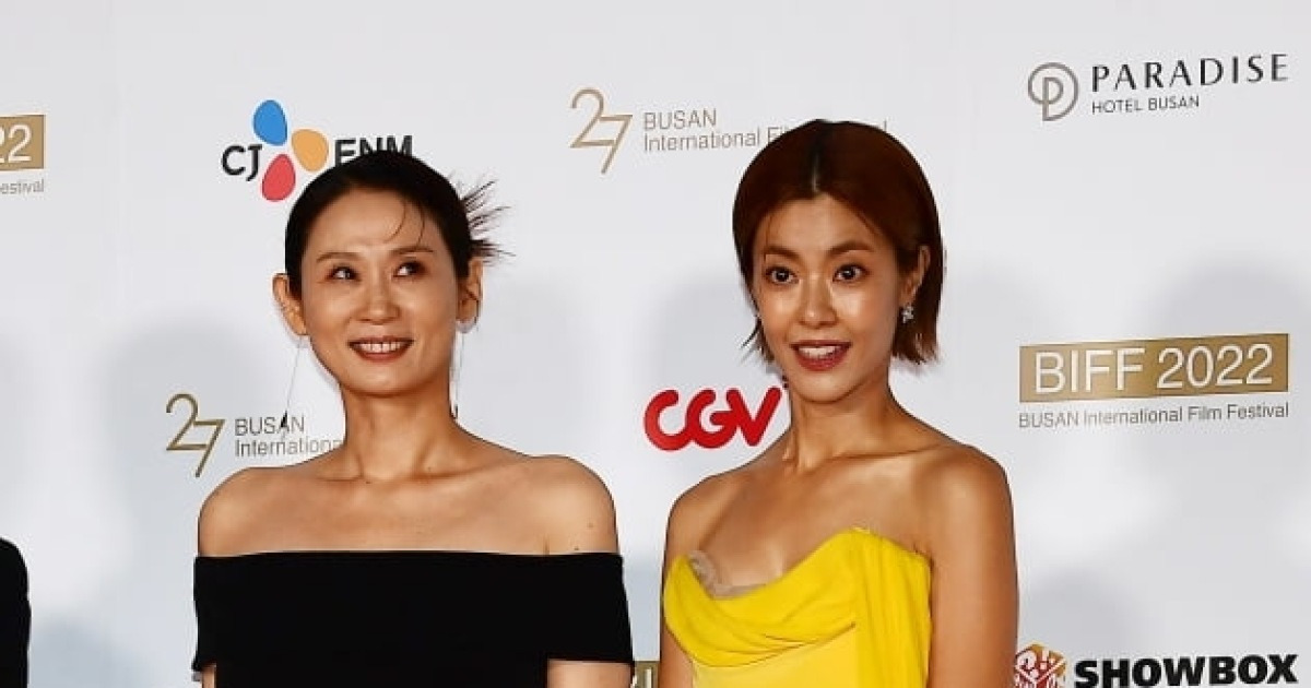 [TEN 포토] 김선영-이윤지 '함께 BIff 왔어요'(27th BIFF)